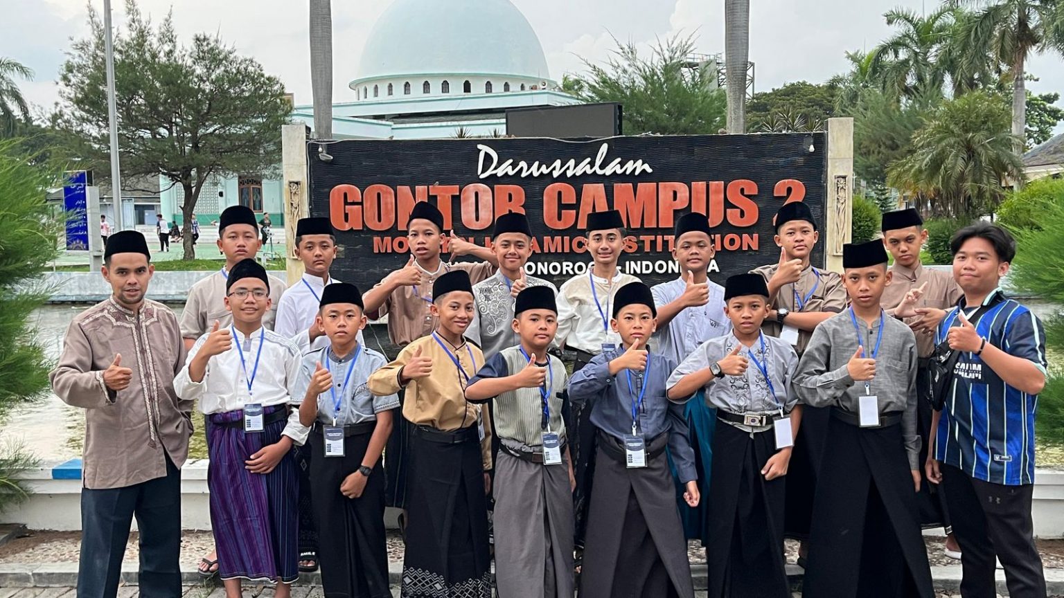12 TAHUN MENJADI JEMBATAN KE GERBANG GONTOR – Edisi.ID